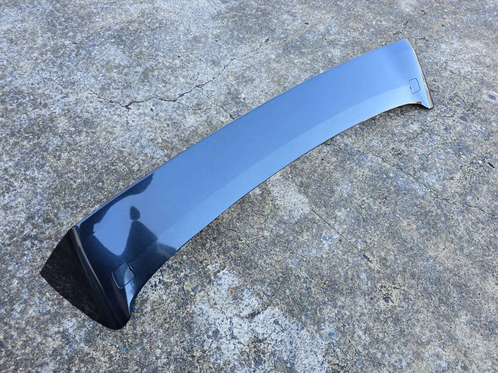 Subaru Forester 13 - 18 SJ Factory Tailgate Hatch Spoiler Trim Panel G ...