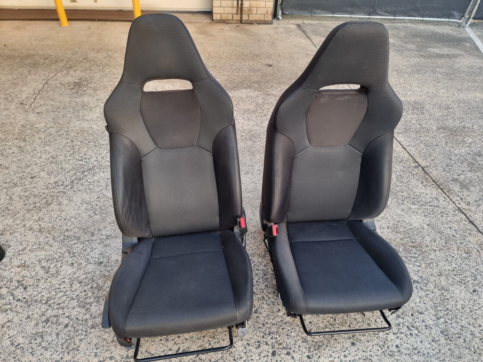 Genuine Subaru Impreza RS 08 - 11 Front Driver & Passenger Bucket Seat ...