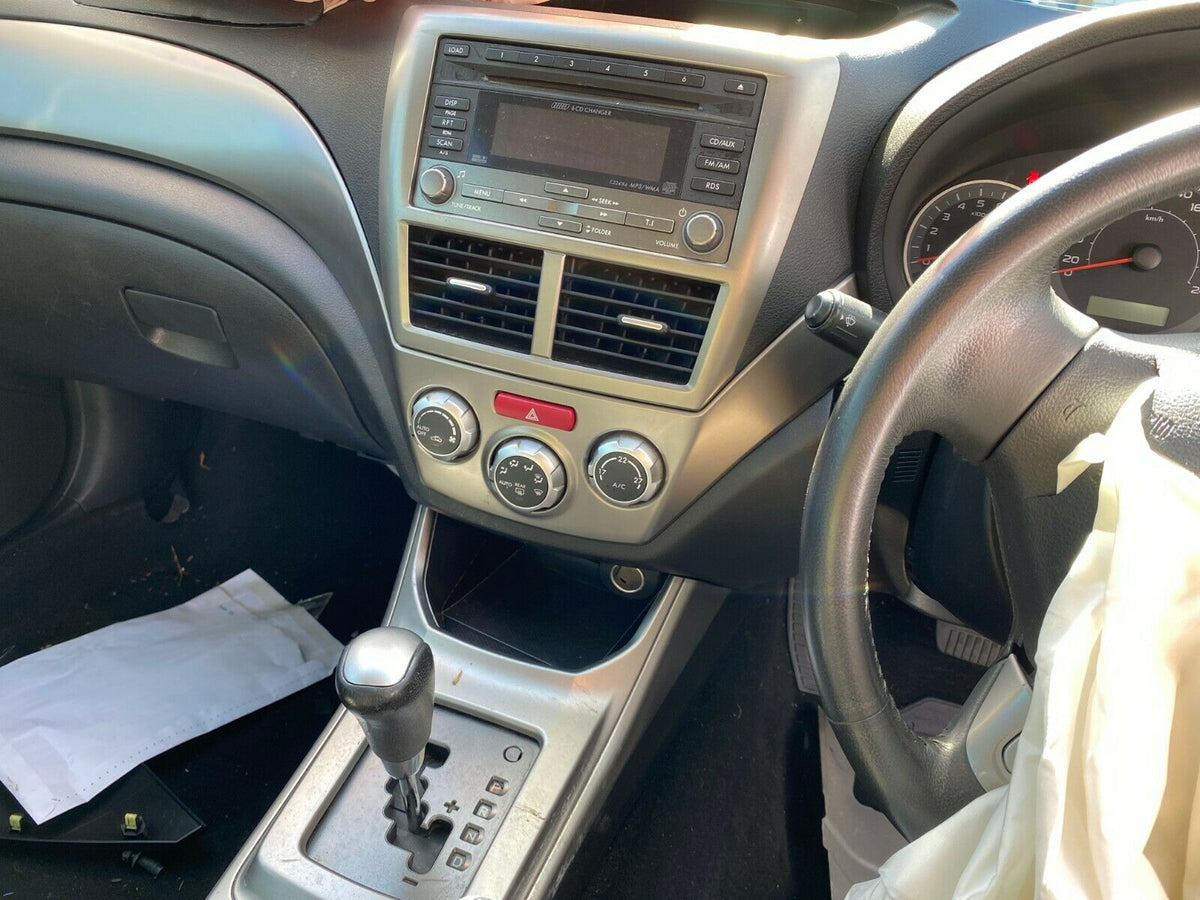 Subaru Impreza 08 - 14 GH G3 Hatch WRX 6 Stacker Stereo Player Head Un ...