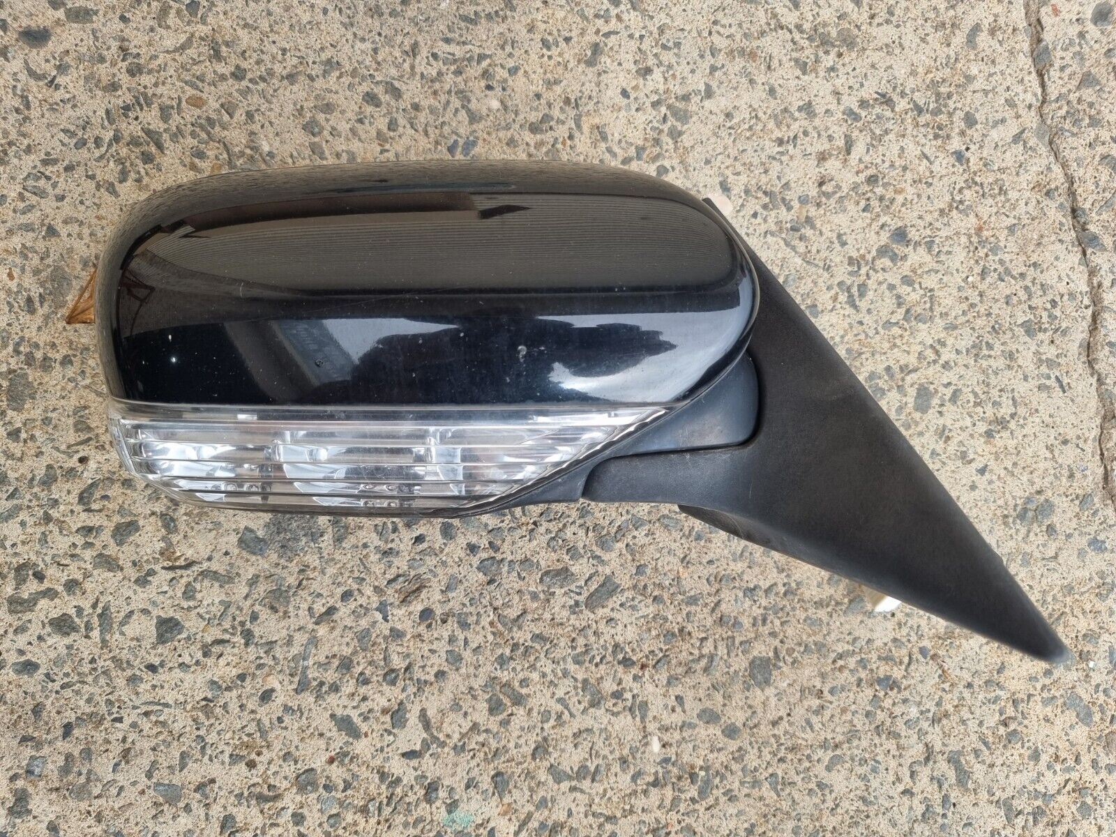 Subaru Liberty GT Outback Gen 4 05 Genuine Right Drivers Side Mirror B ...