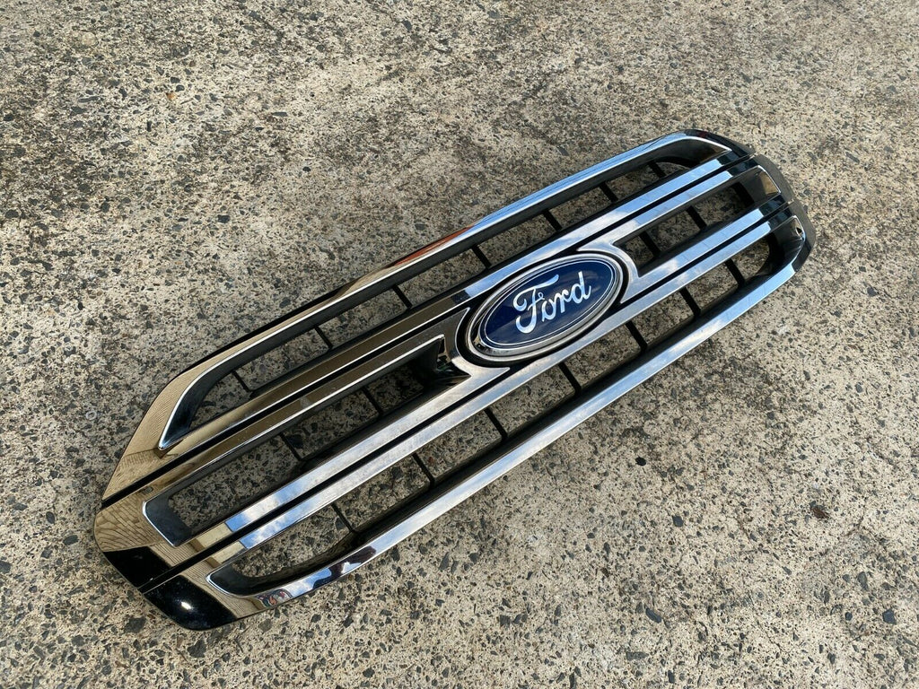 New 2019 Genuine Ford Ranger Front Center Chrome Grille Grill Badge Ut ...