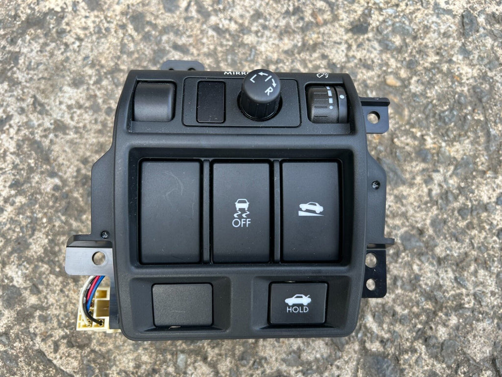 Subaru Liberty GEN 5 2012 - 13 Dash Switch Traction Button Mirror Cont ...