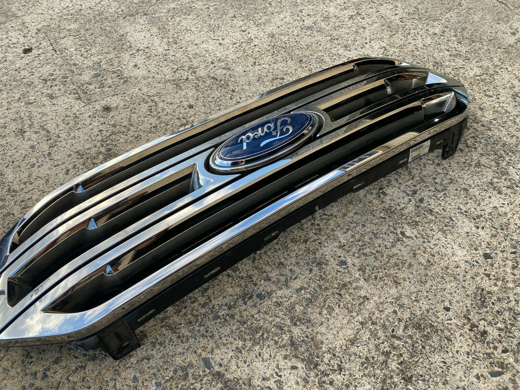 New 2019 Genuine Ford Ranger Front Center Chrome Grille Grill Badge Ut ...