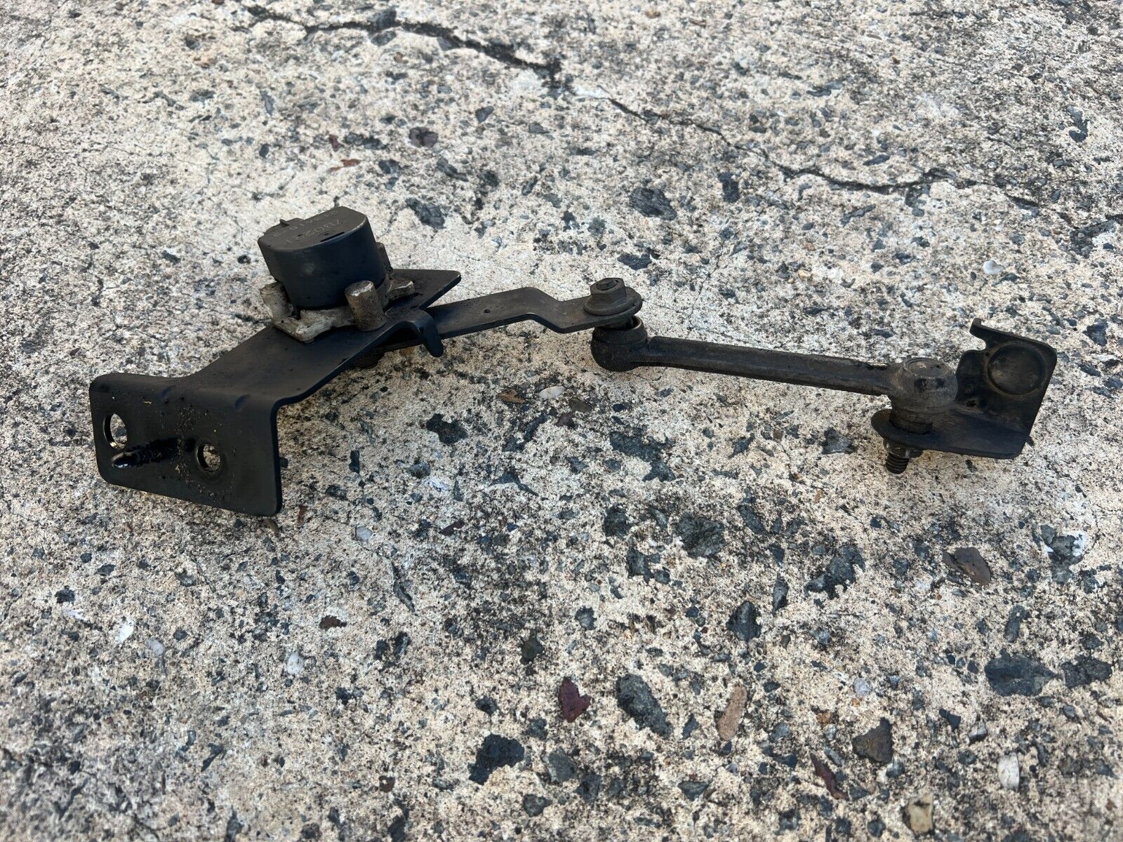 Subaru Impreza WRX 05 - 07 Front Lower Control Arm Headlight Leveler A ...