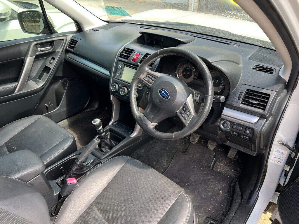 Subaru Forester SJ 2012 - 18 Center Console Manual Shifter Surround Tr ...