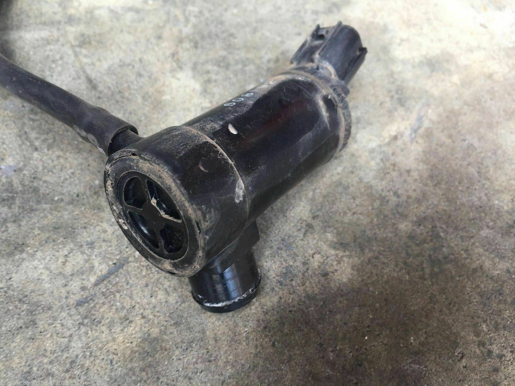 Subaru Impreza Wagon Hatch WRX Liberty Outback Windscreen Wash Bottle ...