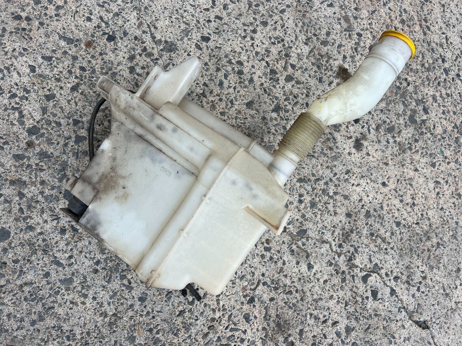 OEM Subaru Forester SH 2008 - 12 Windscreen Washer Wiper Reservoir Tan ...