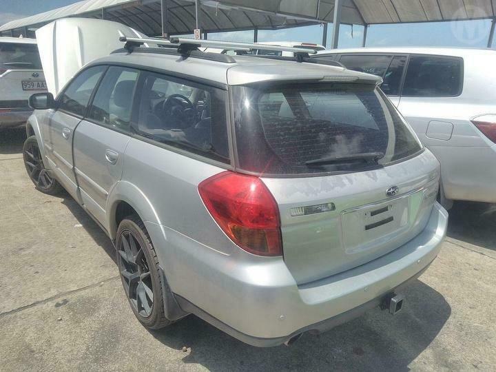 Subaru Outback Gen 4 H6 03 - 06 Rear Boot Tailgate Lid Garnish Brake L ...